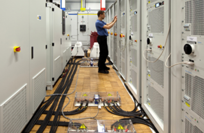TestLab Power Electronics at Fraunhofer ISE Accredited by DAkkS ...