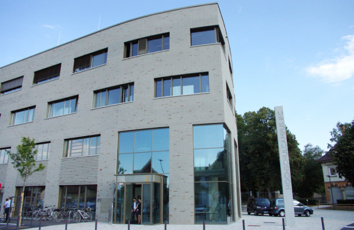 Innovations- und Forschungs-Centrum Tuttlingen der Hochschule ...